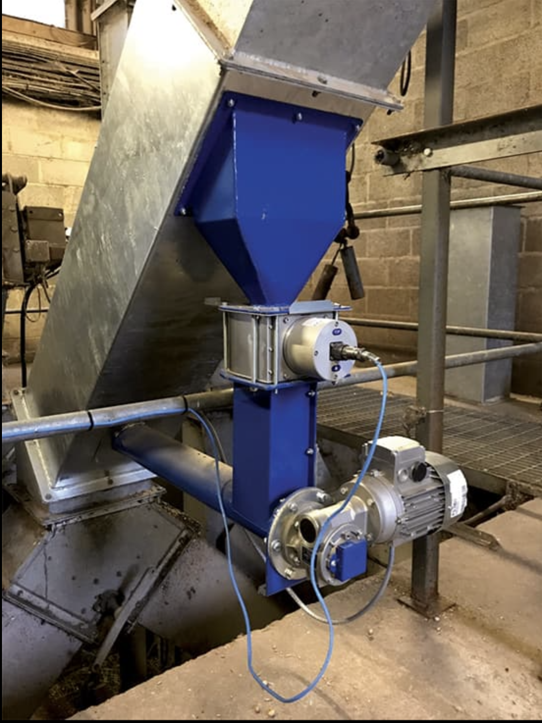 Automatic Moisture Monitoring - Perry Engineering Africa